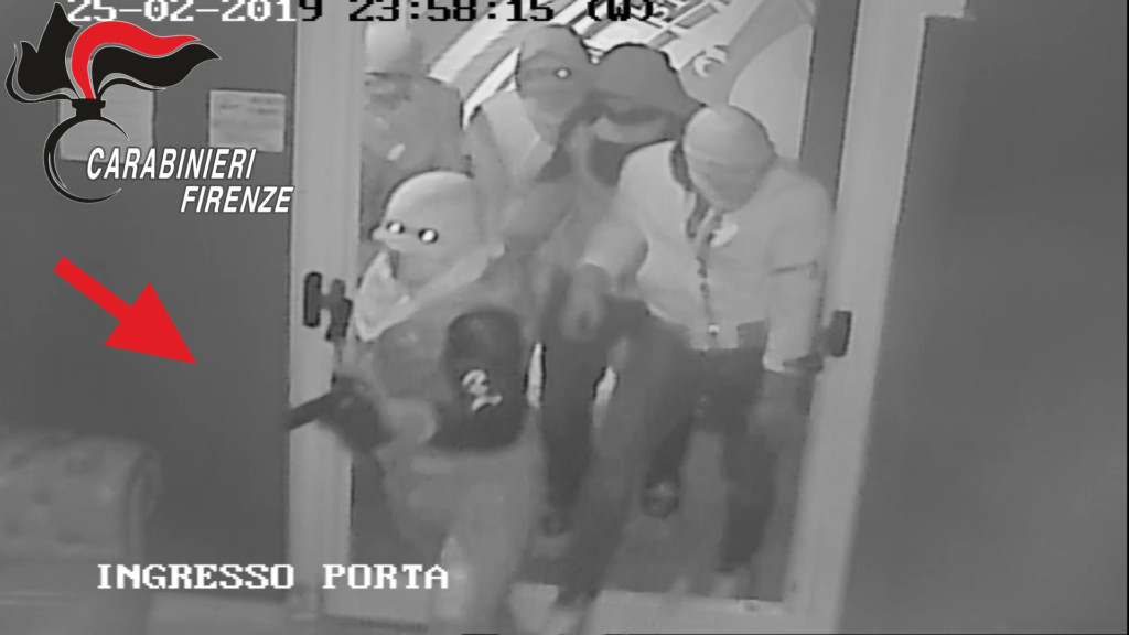 Sgominata la banda delle slot e dei concessionari d’auto - Giornale di ... Sgominata la banda delle slot e dei concessionari d’auto - Giornale di ...